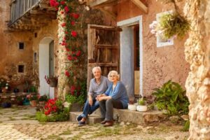 El Origen de las Casas: Un Viaje Milenario | Casa Blanca