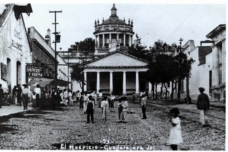 Hospicio Cabañas: Historia, Arquitectura y Legado | Casa Blanca