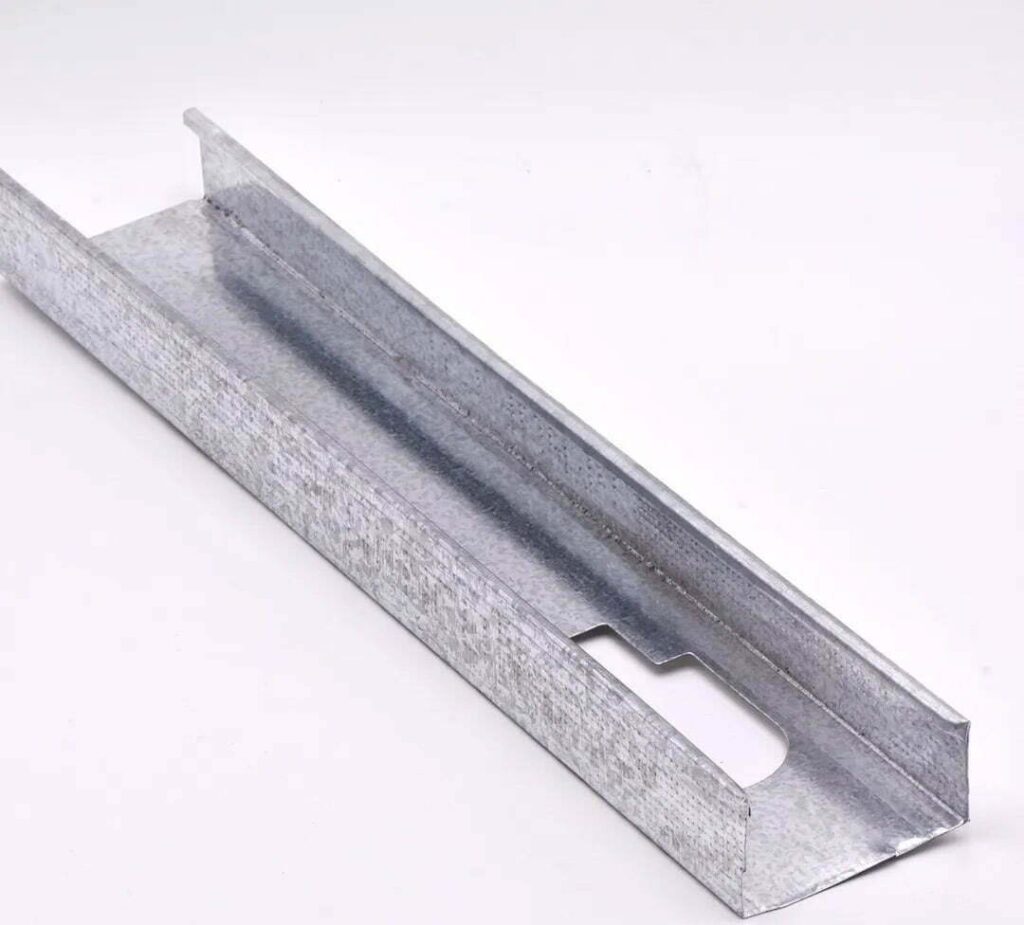 Soleras y Montantes: La Base del Steel Frame | Casa Blanca